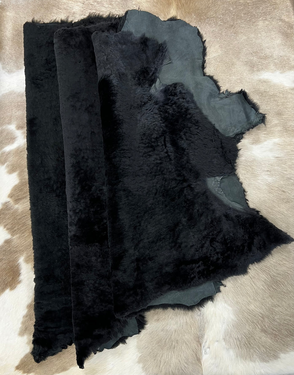 LAMB PELT - BLACK – Western Fur Shop